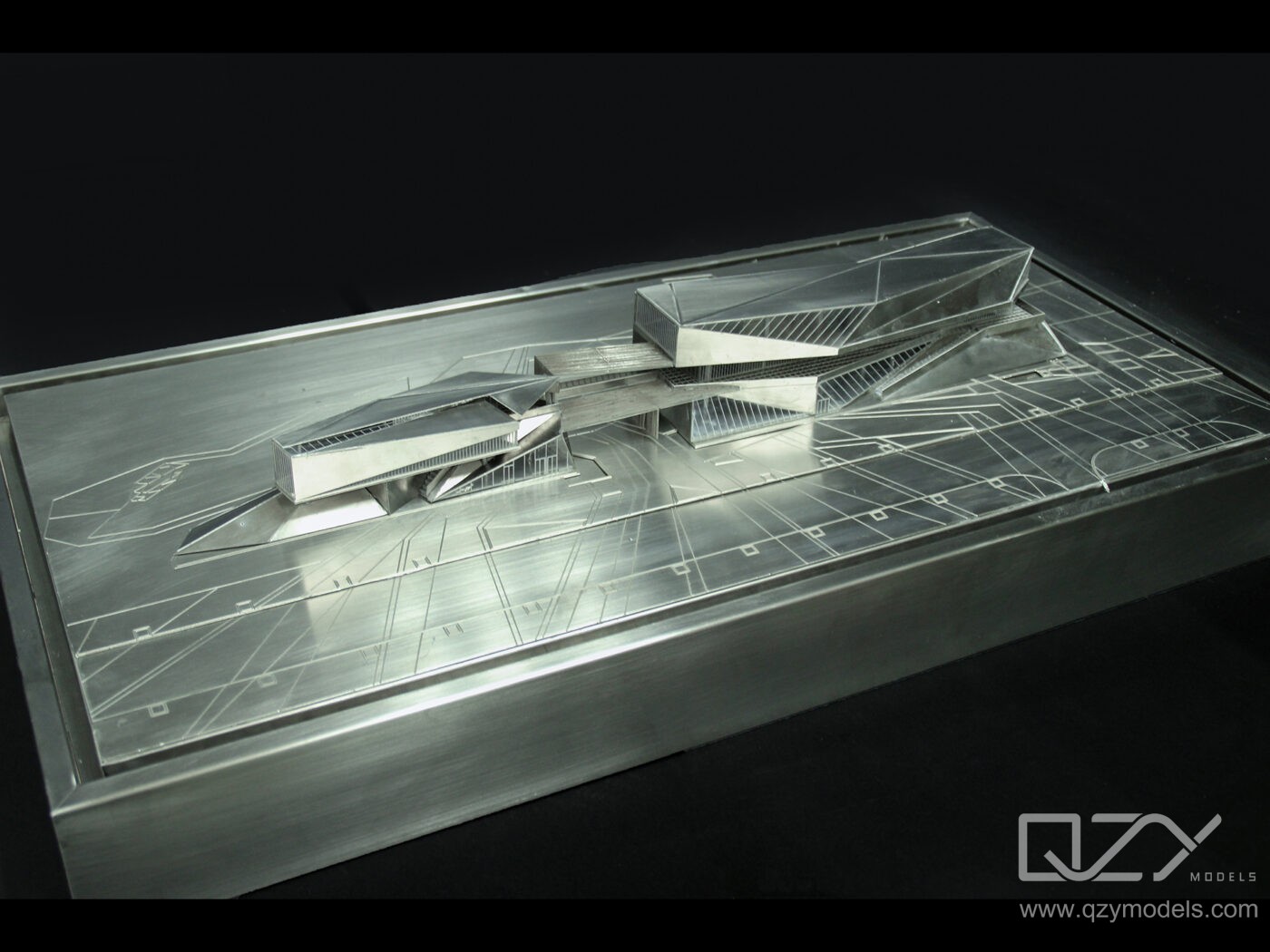 Onexn New World Kaiyue Bay Mall Stainless Steel Model | QZY Custom ...