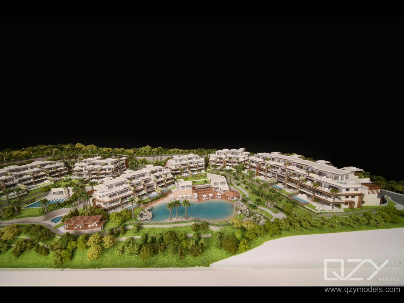 1:200 Spain Be Yond Townhouse Model | QZY Custom Model Maker