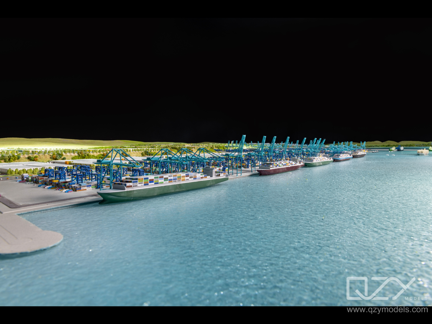1：2000 THE NADOR WEST MED PORT COMPLEX | QZY Custom Model Maker